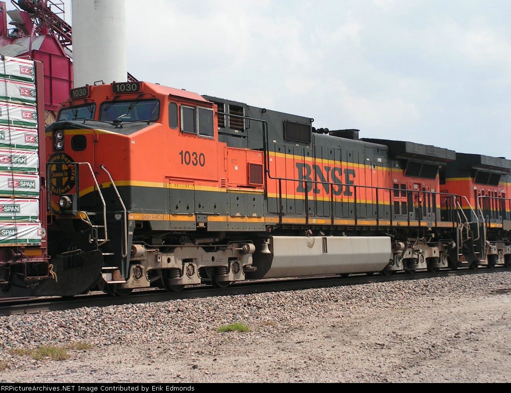BNSF 1030